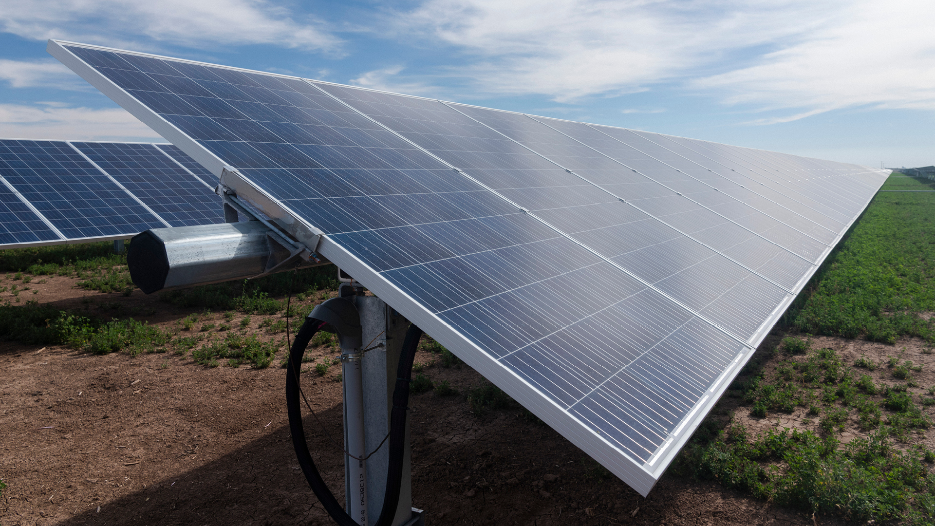 Renewable energy sources and plans | SRP